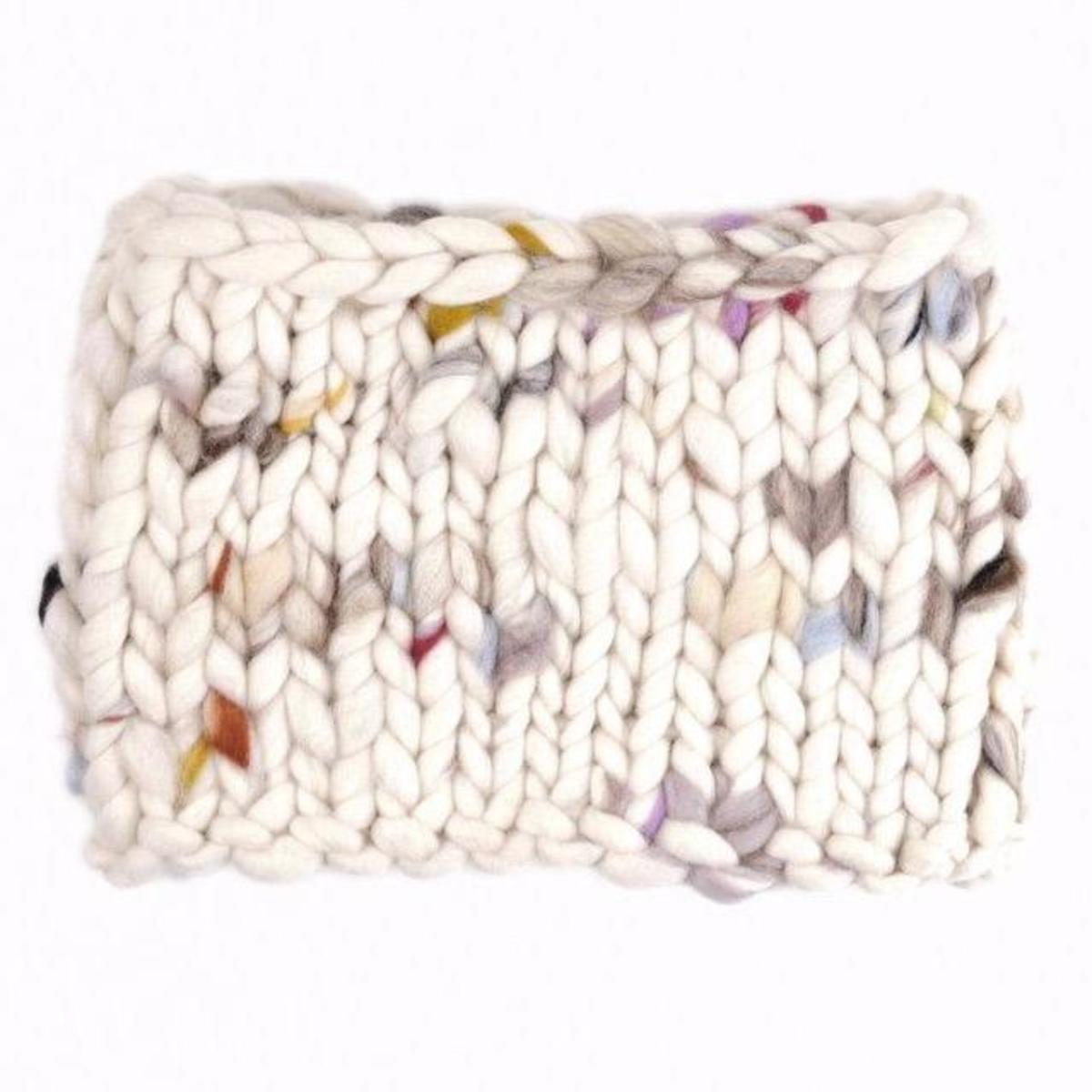 Mischa Lampert twombly small snood - Off white | Garmentory